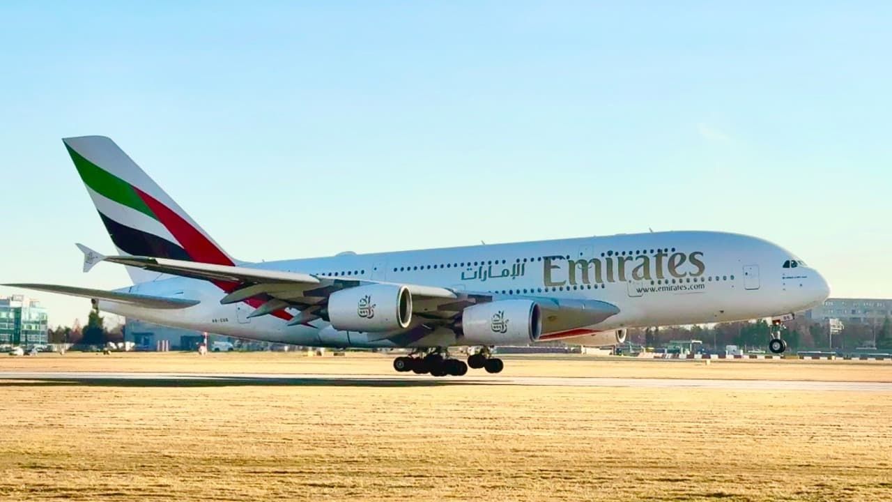 Airbus A380: Přistání a vzlet v jednom videu | Stream